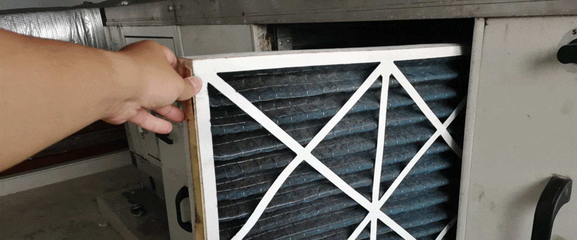 How Does a HEPA Air Filter for HVAC Work